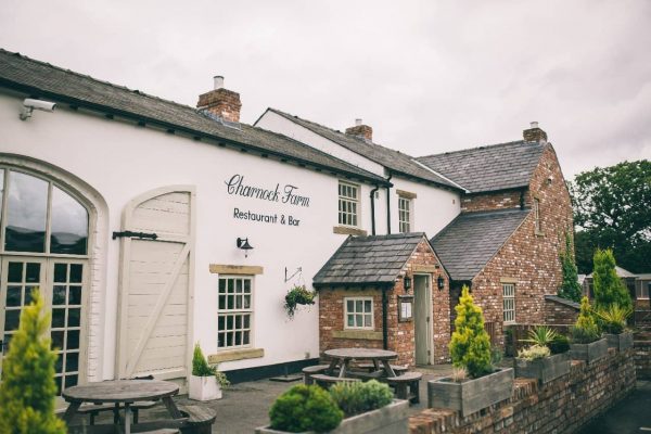 Charnock Farm Wedding // Jenni & Ian - Jess Yarwood - Cheshire Wedding ...
