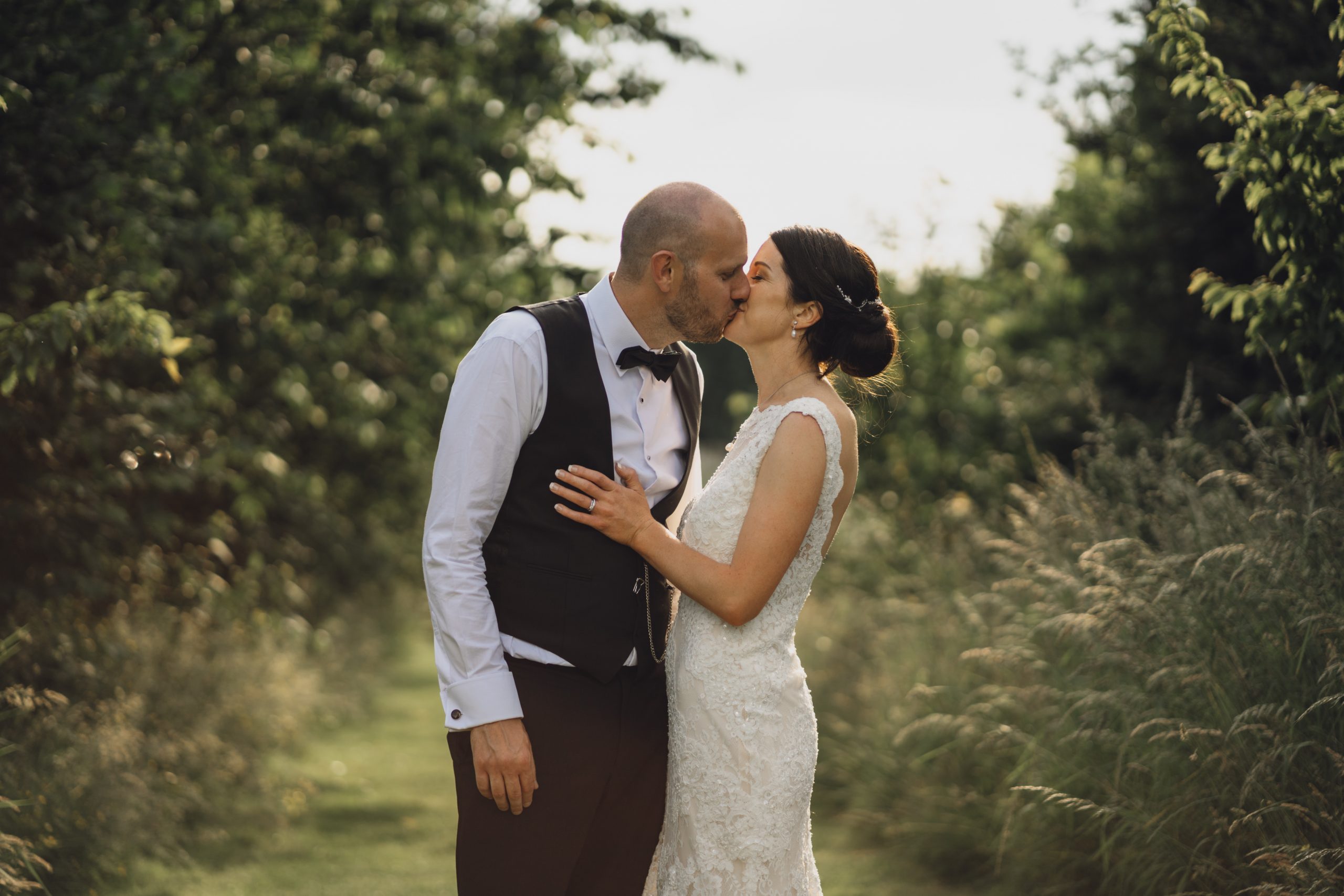Abbeywood Estate // Laura & Neil - Jess Yarwood - Cheshire Wedding ...